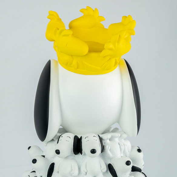 King Snoopy Peanuts Sculpture by J-C de Castelbajac 42 cm